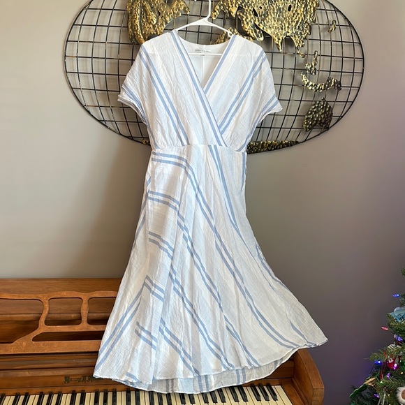 Sandra Darren | Dresses | Darling Summer Dress | Poshmark